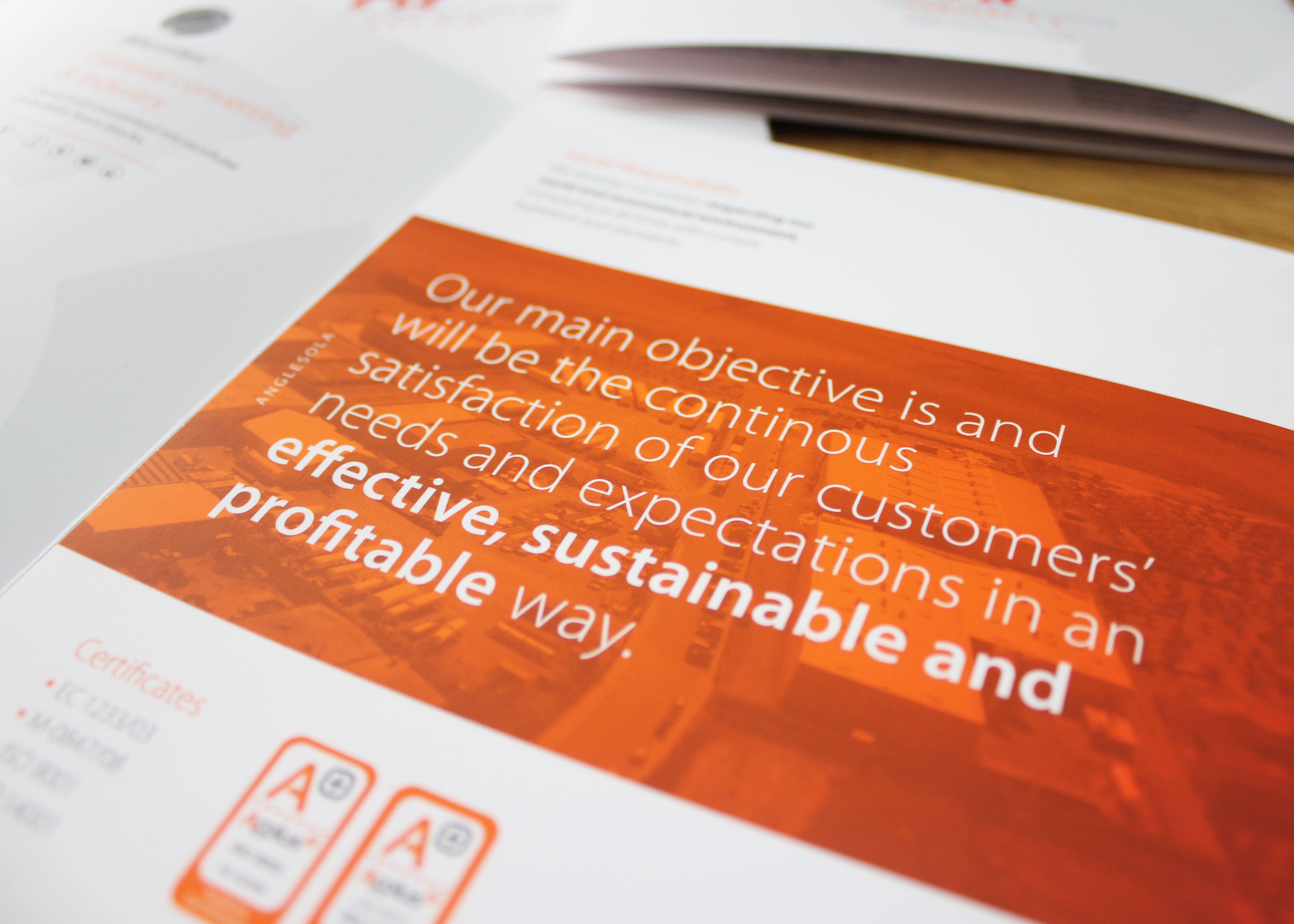 Dossier corporativo para OK Company